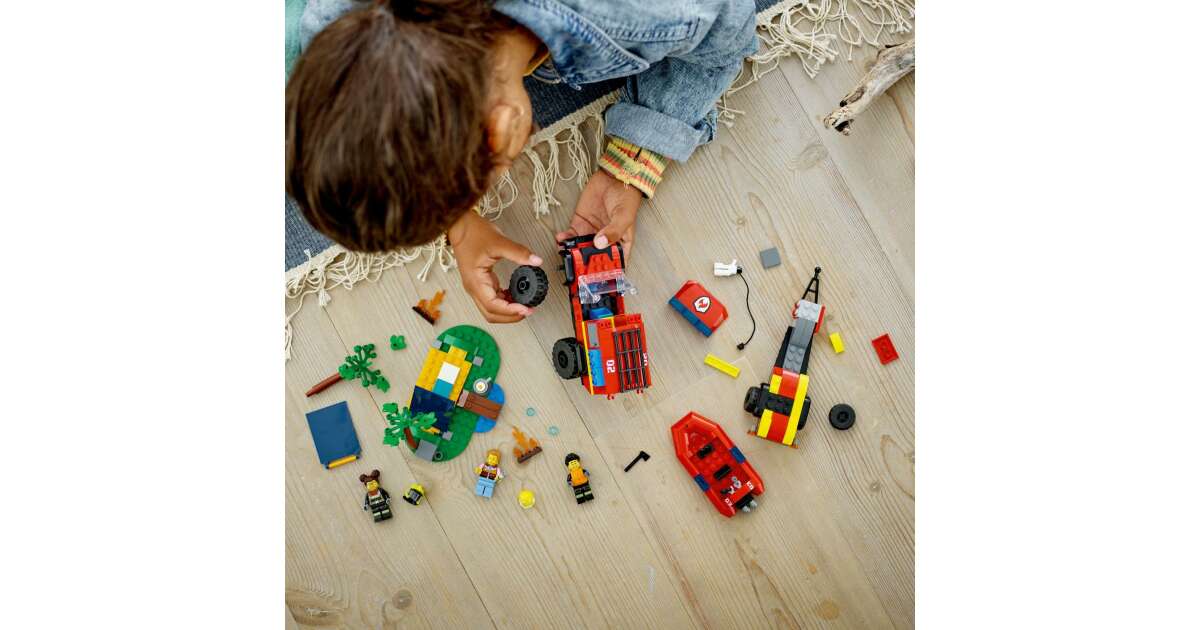 LEGO® City 4x4 Fire truck with lifeboat 60412 | Pepita.com
