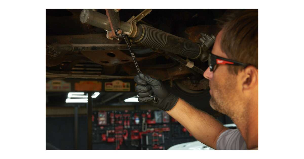 MILWAUKEE Nitril szerelőkesztyű csúszásmentes L-es (50 db) | Pepita.hu