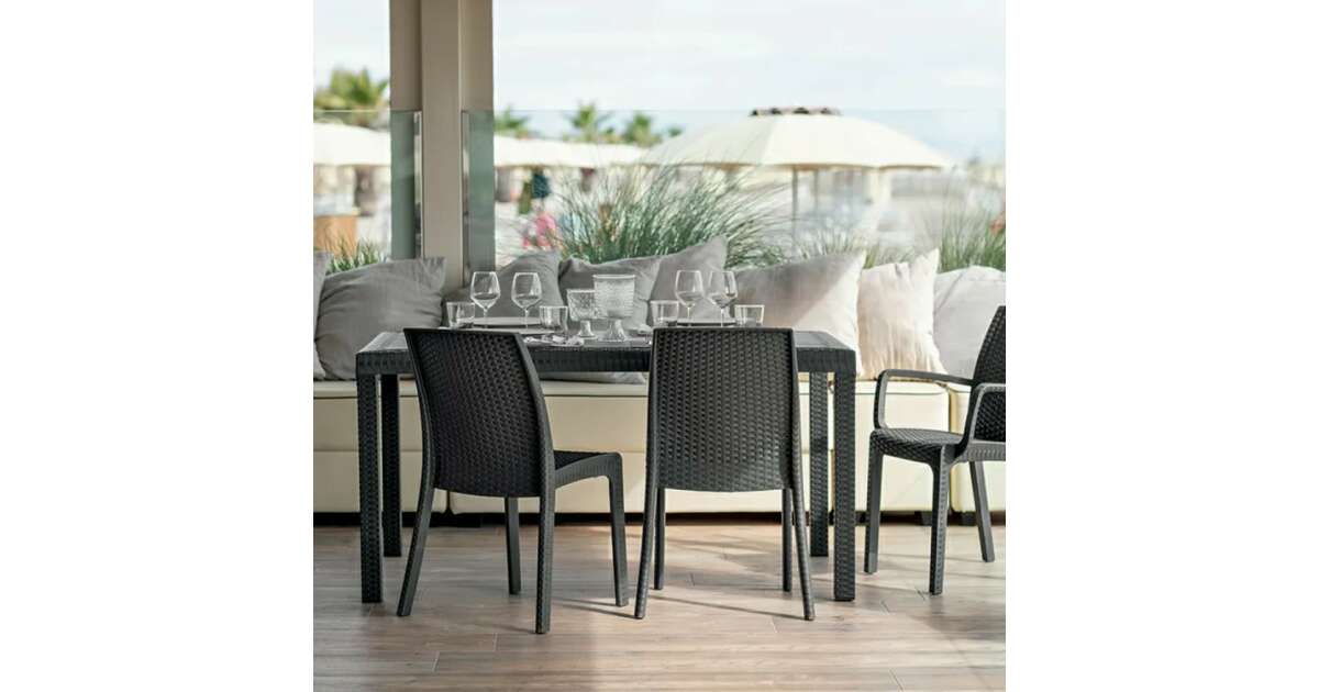 Hella műanyag kerti asztal grafit | Pepita.hu