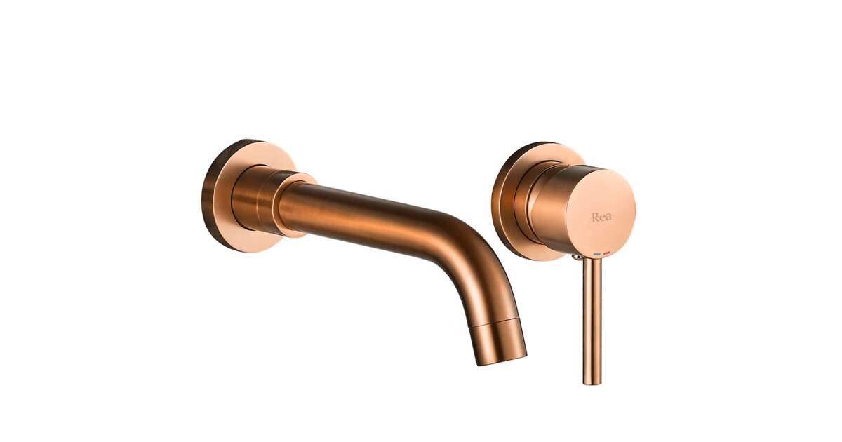 Rea Lungo Long Cooper Brush Wall-Mounted Faucet + box | Pepita.com