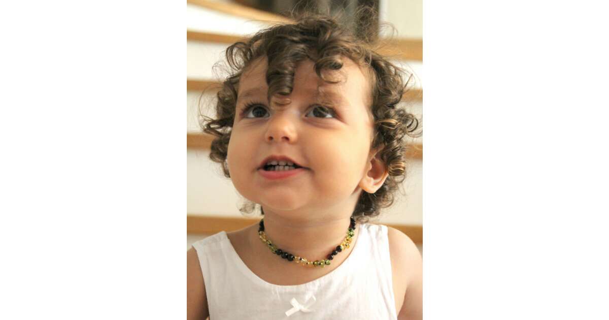 Colier din chihlimbar pentru copii BabyJem (Culoare: Verde) | Pepita.com