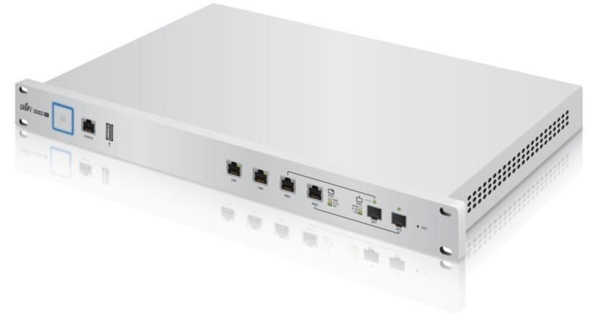 Ubiquiti USG-PRO-4 UniFi Security Gateway 2x GbE LAN/WAN 2x RJ45/SFP ...