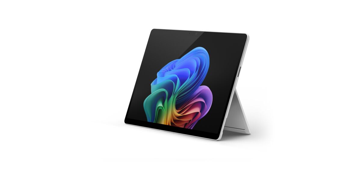 MICROSOFT Surface Pro 11th Snapdragon X Plus 512GB 16GB Platinum W11 ...