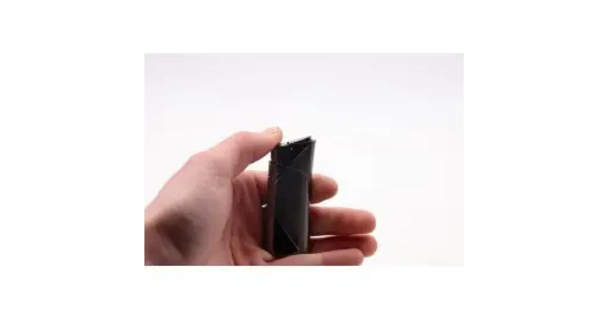 Kapcsolós gyújtó, fekete | Pepita.com