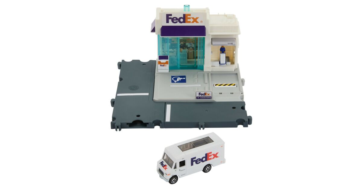 MATCHBOX SET ACTION DRIVERS FEDEX Paketzentrum | Pepita.com
