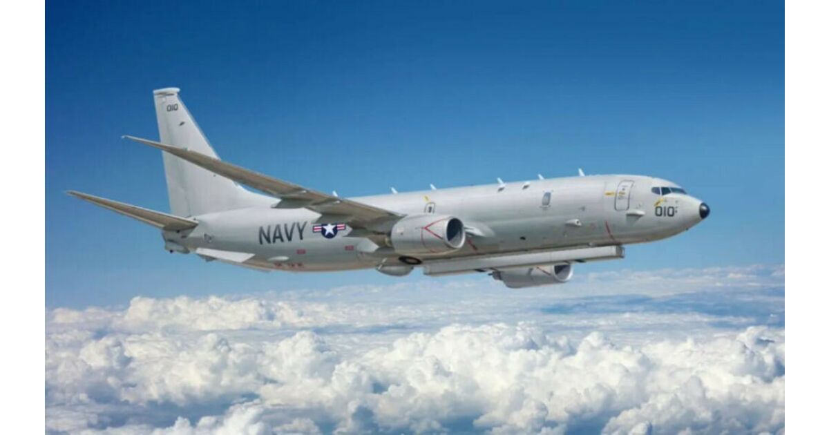 Big Planes Kits Boeing P-8A Poseidon with AN /APS-154 (AAS) 1:72 ...