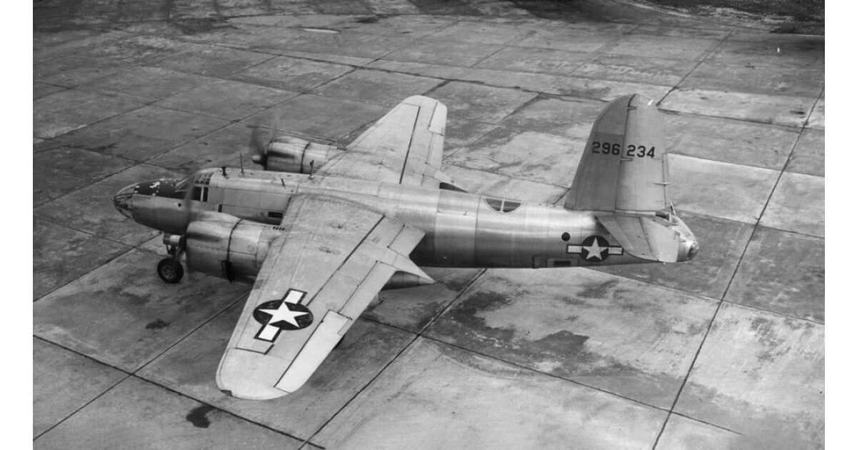 ICM B-26F Marauder, WWII American Bomber 1:48 (48325) | Pepita.hu