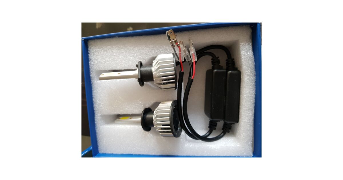 Set 2 Becuri auto cu led H1 ,F9 super canbus, Led Headlight,12v ,60w ...
