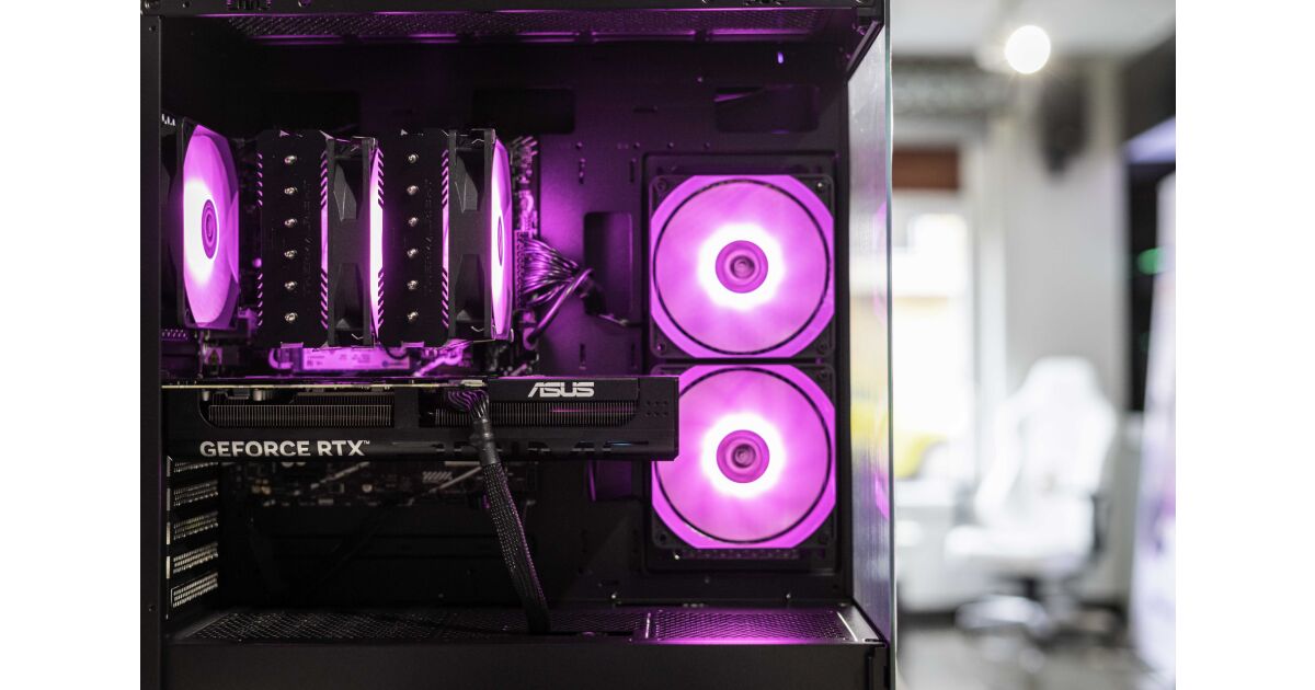 Imperium Ryzen 7 X-REAPER TiTAN RTX PC - Ryzen 7-9700X, A620, 32GB RAM ...