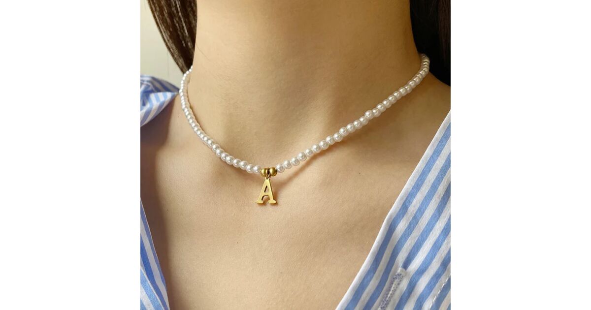 Colier din perle cu litere - M | Pepita.hu