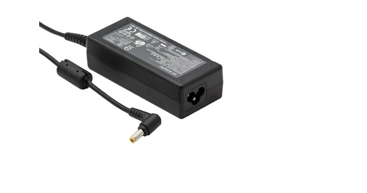 Fujitsu Amilo Pi1638 20V 3,25A 65W-os új, gyárival megegyező minőségű ...