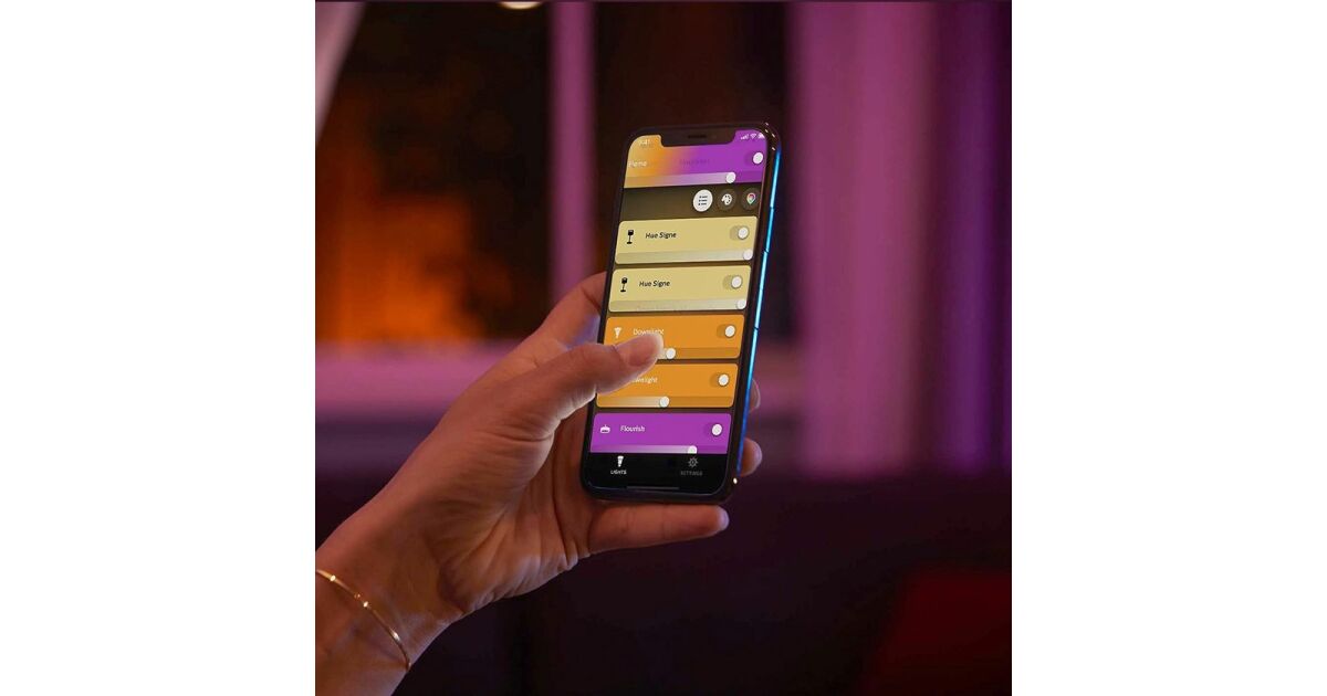 Philips Hue Lightstrip Plus 1m Bővítő - LED Szalag, Színes és Fehér ...