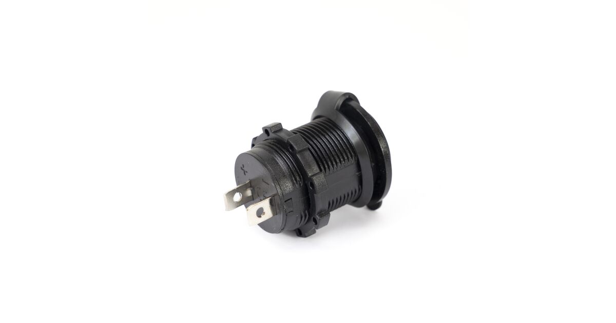 Priza bricheta auto PNI Lighter 03 cu capac, 12V 15A, 24V 10A | Pepita.com