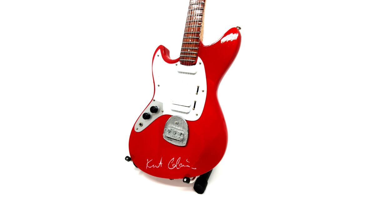 Mini gitár - Kurt Cobain, Nirvana MGT-0277, 1:4 méretarány. | Pepita.hu