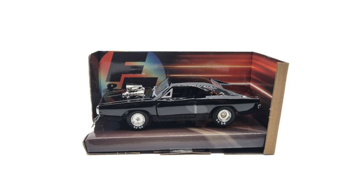 Dom's Dodge Charger (1970) - Fast & Furious - Halálos Iramban - Jada ...