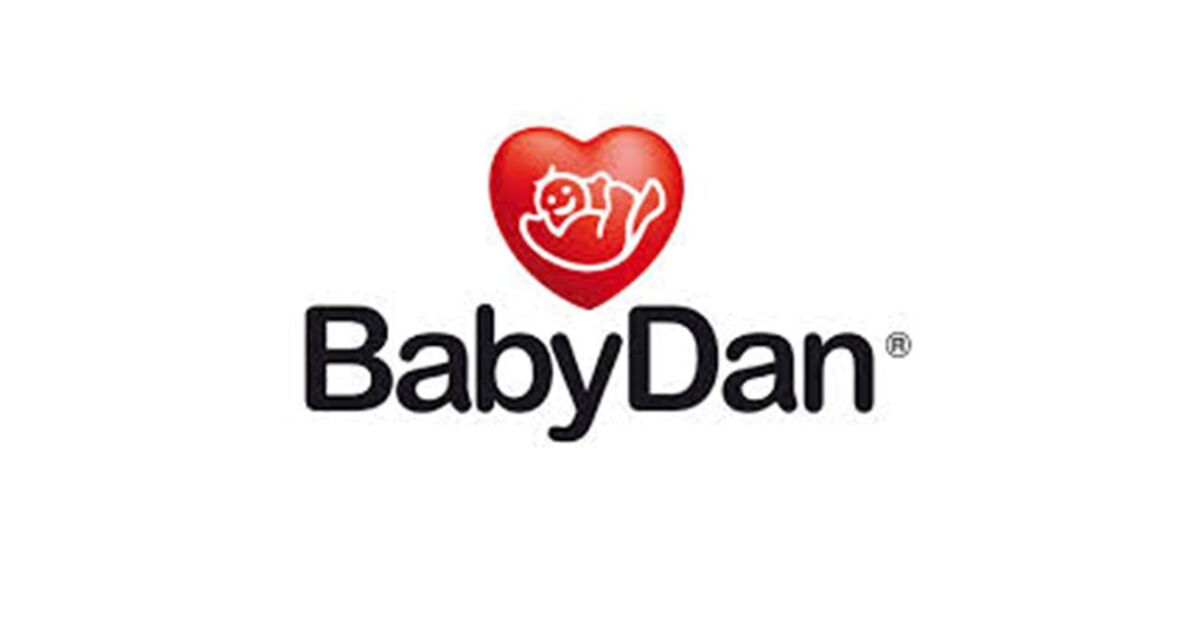BabyDan Emma fehér fém ajtórács 56,5-81,5 cm, csavarozható | Pepita.hu