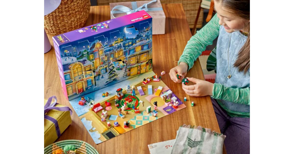 LEGO® Friends - Calendar de advent 42668, 237 piese | Pepita.com