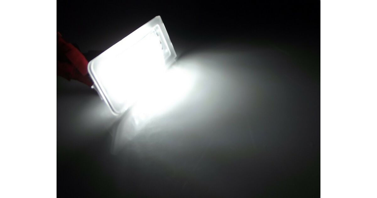 LED rendszámtábla világítás 6000K hideg fehér 12V CANBUS Audi TT 8N ...