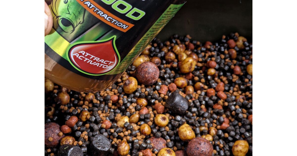 Carp Food Carp Attract Activator 500ml Tiger Mogyoró | Pepita.hu