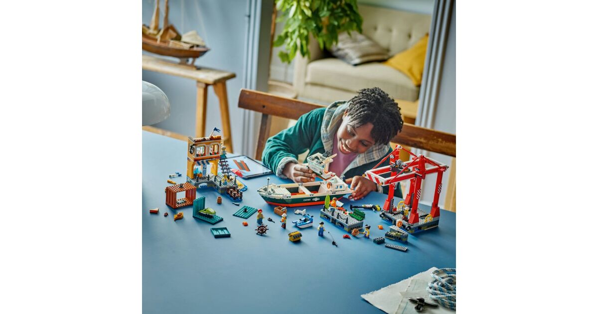LEGO City Port si nava de transport marfa 60422 | Pepita.hu