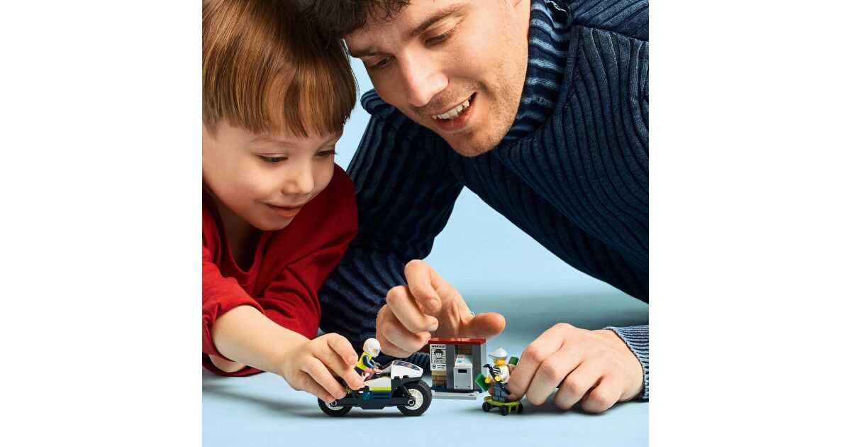 LEGO City Urmarire cu motocicleta de politie 60455 | Pepita.hu