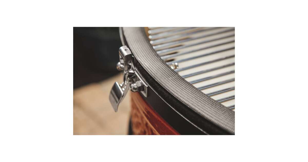 Kamado Joe Classic II Ceramic grill with stand | Pepita.com