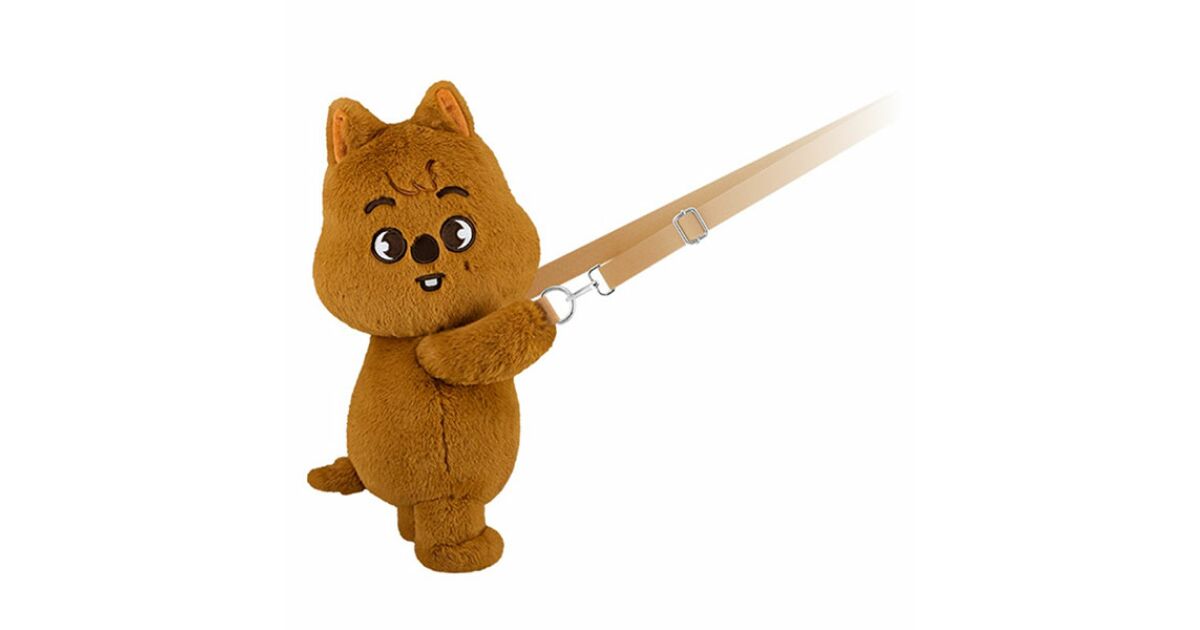 Stray Kids celebrATE: SKZOO Plush Bag HAN QUOKKA | Pepita.com