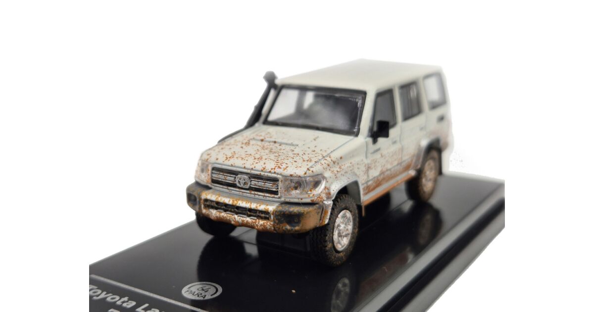 Toyota Land Cruiser 76 Off Road LHD (2017) - Paragon Models - 1:64 ...