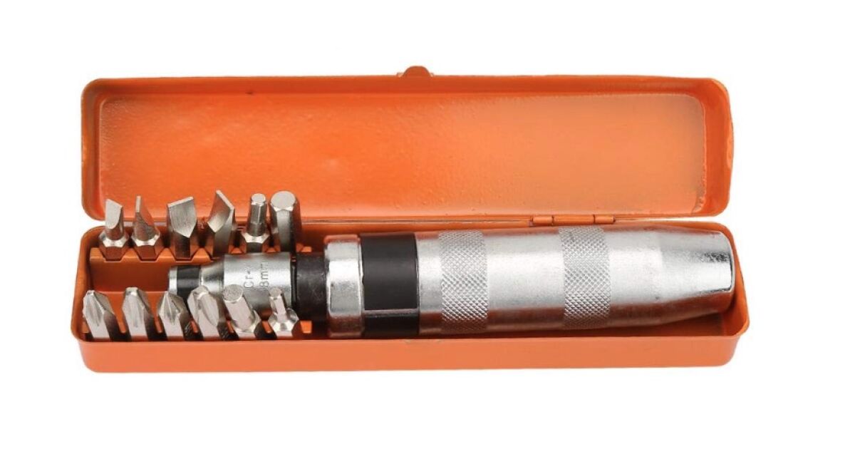 Surubelnita cu 13 capete pentru Reparatii Auto din Metal | Pepita.com