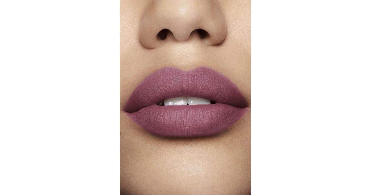 Ruj ultra mat Maybelline New York Color Sensational Powder Matte 15 ...