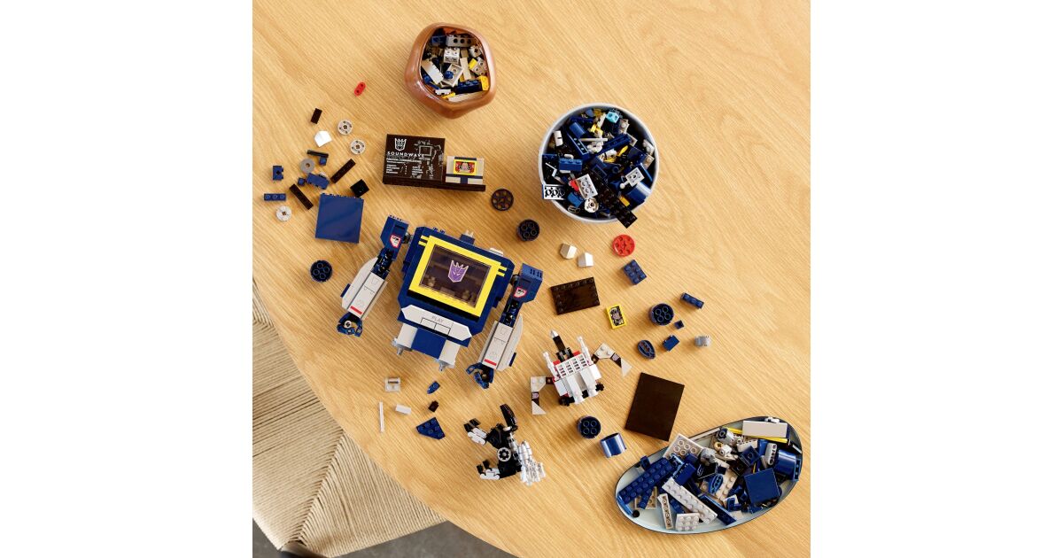 LEGO® Icons, Transformers: Fülelő | Pepita.hu