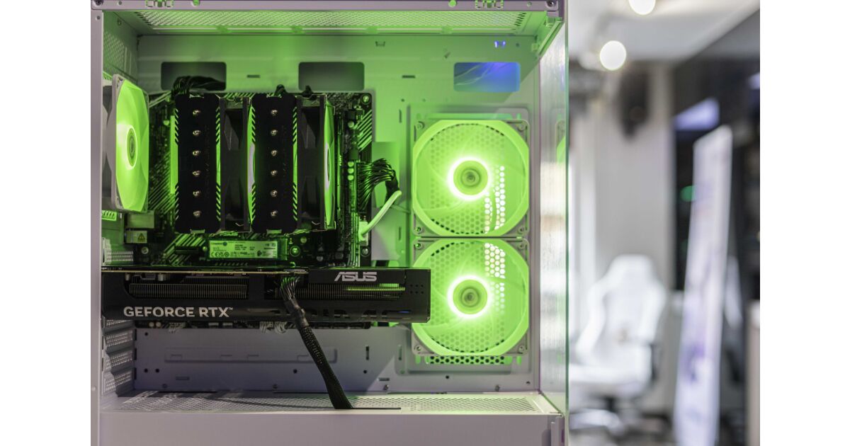 Imperium Core i5 REAPER XT PC - i5-14400F, 32GB RAM, 1TB SSD, RX 9060XT ...
