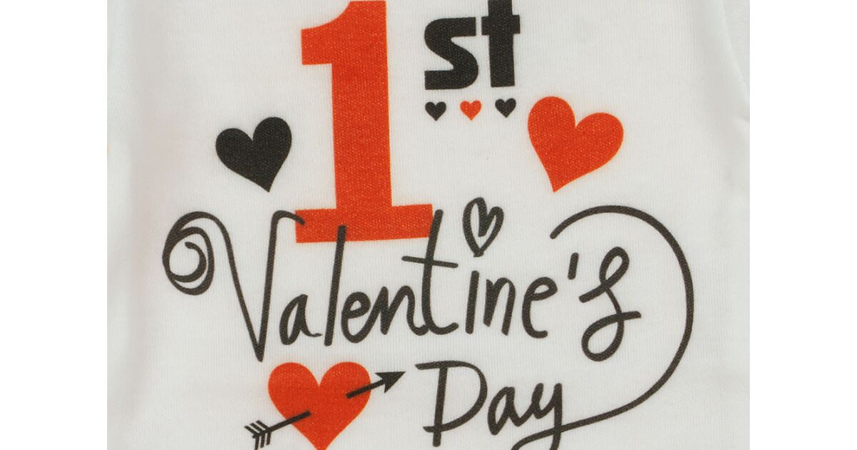 1st Valentine's day feliratos valentin napi baba body fehér | Pepita.hu