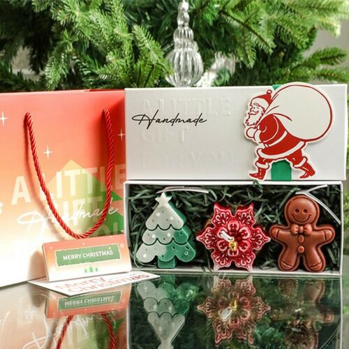 Lumanari Parfumate de Craciun, Alista Home, GIFT BOX din 3 Lumanari din ...