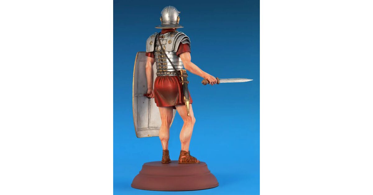 MiniArt Roman Legionary. I century A. D. 1:16 (16005) | Pepita.com