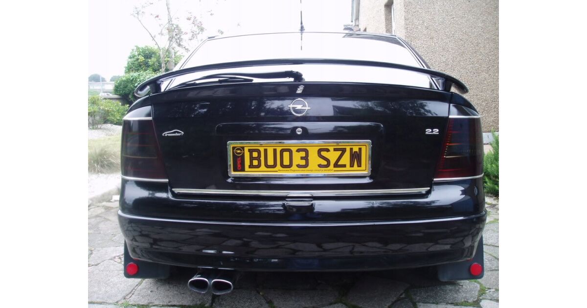 OPEL ASTRA MK IV G HB Sedan - KRÓM CSOMAGTÉRAJTÓ DÍSZLÉC | Pepita.hu