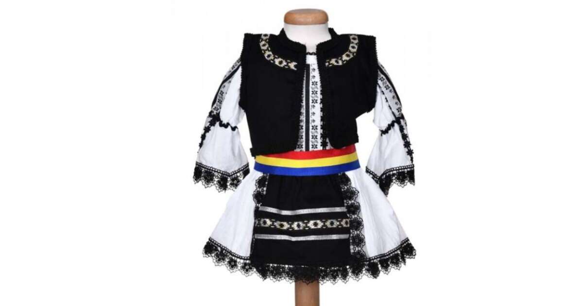 Hagyományos viselet az Ardeal területéről lányoknak 8 éves korig 128 ...